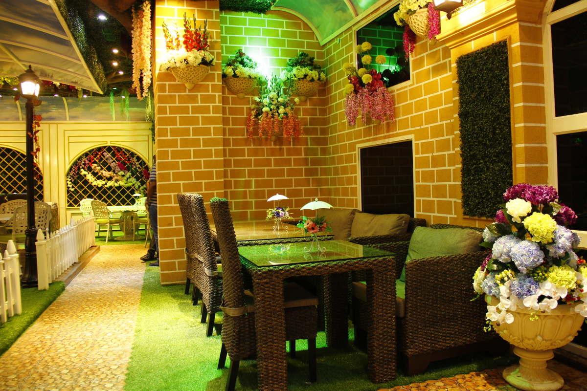 Paprika Park in Indirapuram, Ghaziabad | Restaurant - VenueMonk