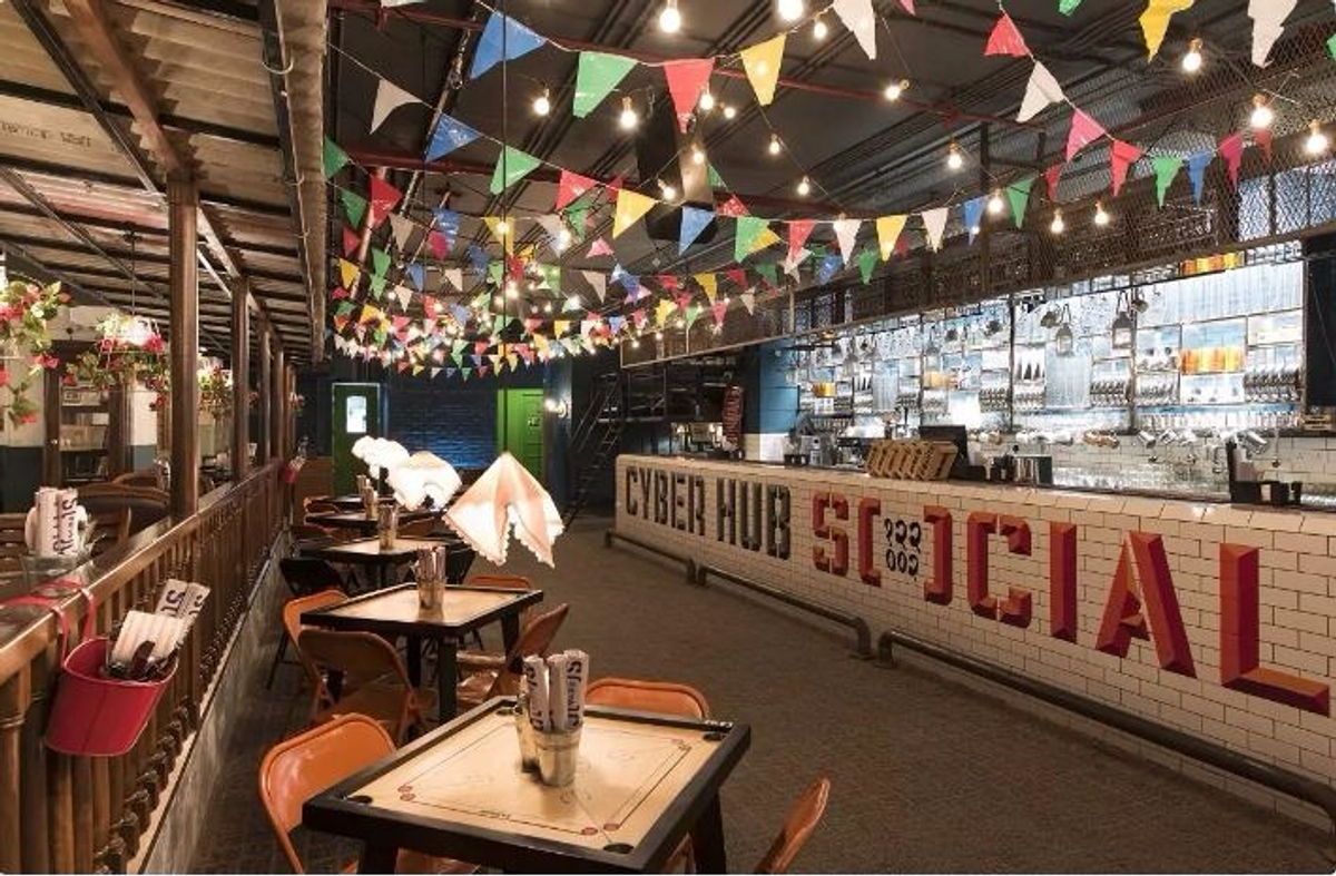 Cyber Hub Social in DLF Cyber City, Gurgaon | Bar and Pub - VenueMonk
