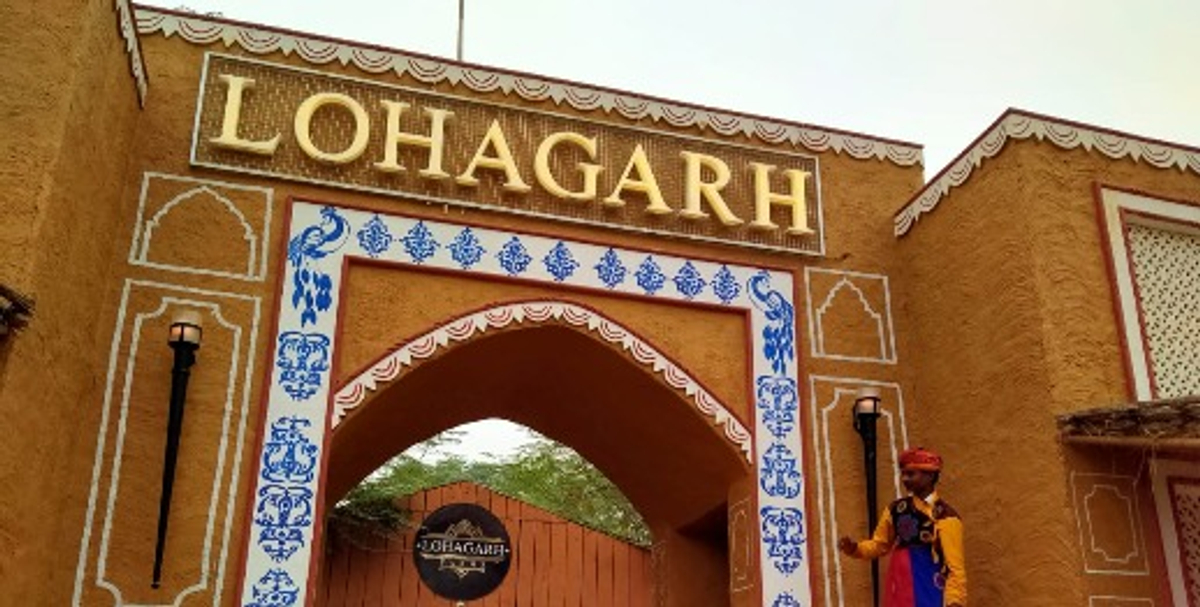Get 30% Off at Lohagarh Farms in Sohna Road, Gurgaon | Resort | VenueMonk