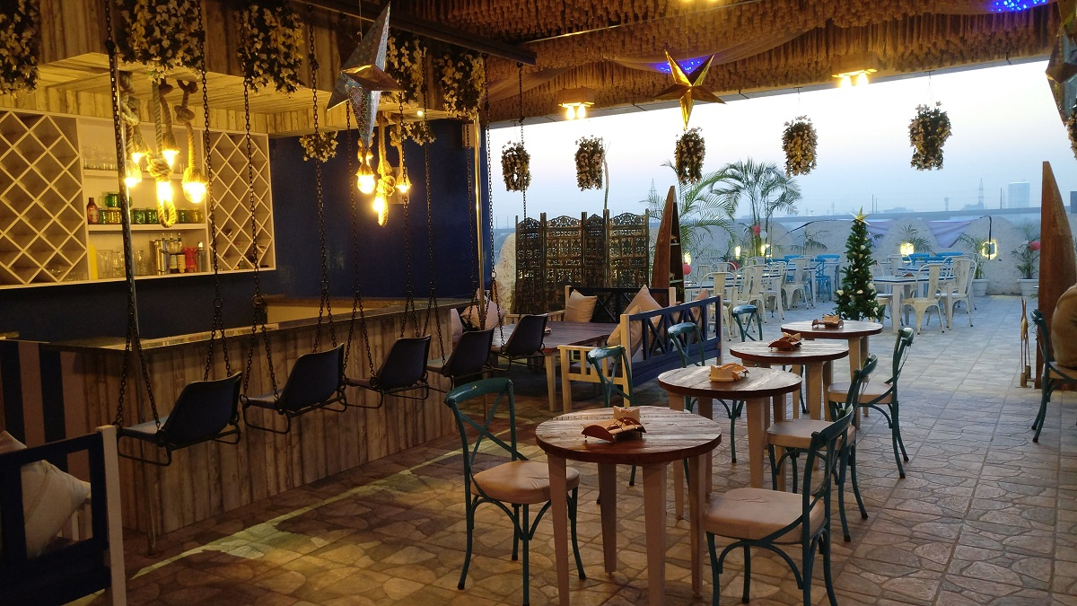 Sol Y Luna in Sector 76, Noida | Bar and Pub - VenueMonk