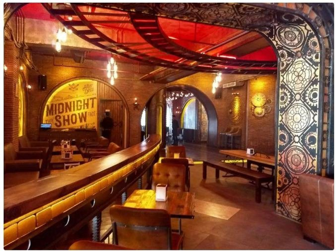 Time Machine in Sector 38, Noida | Bar and Pub - VenueMonk