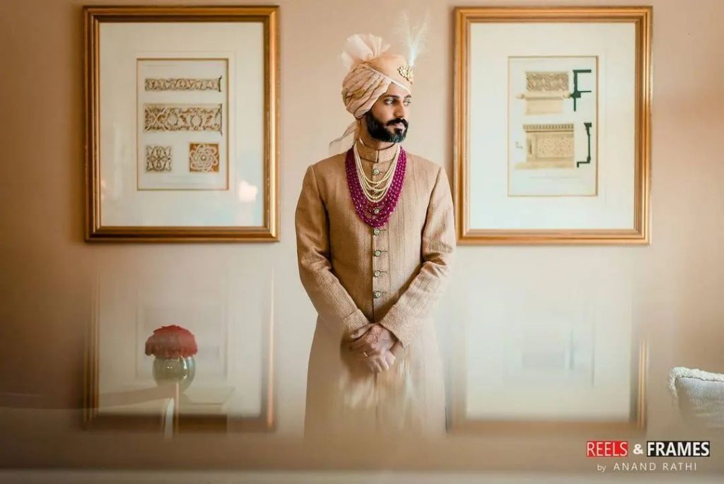 Groom beard style store